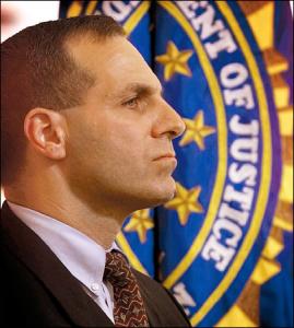 WRLTHD: Penn State taps former FBI director Louis Freeh in child sex ...