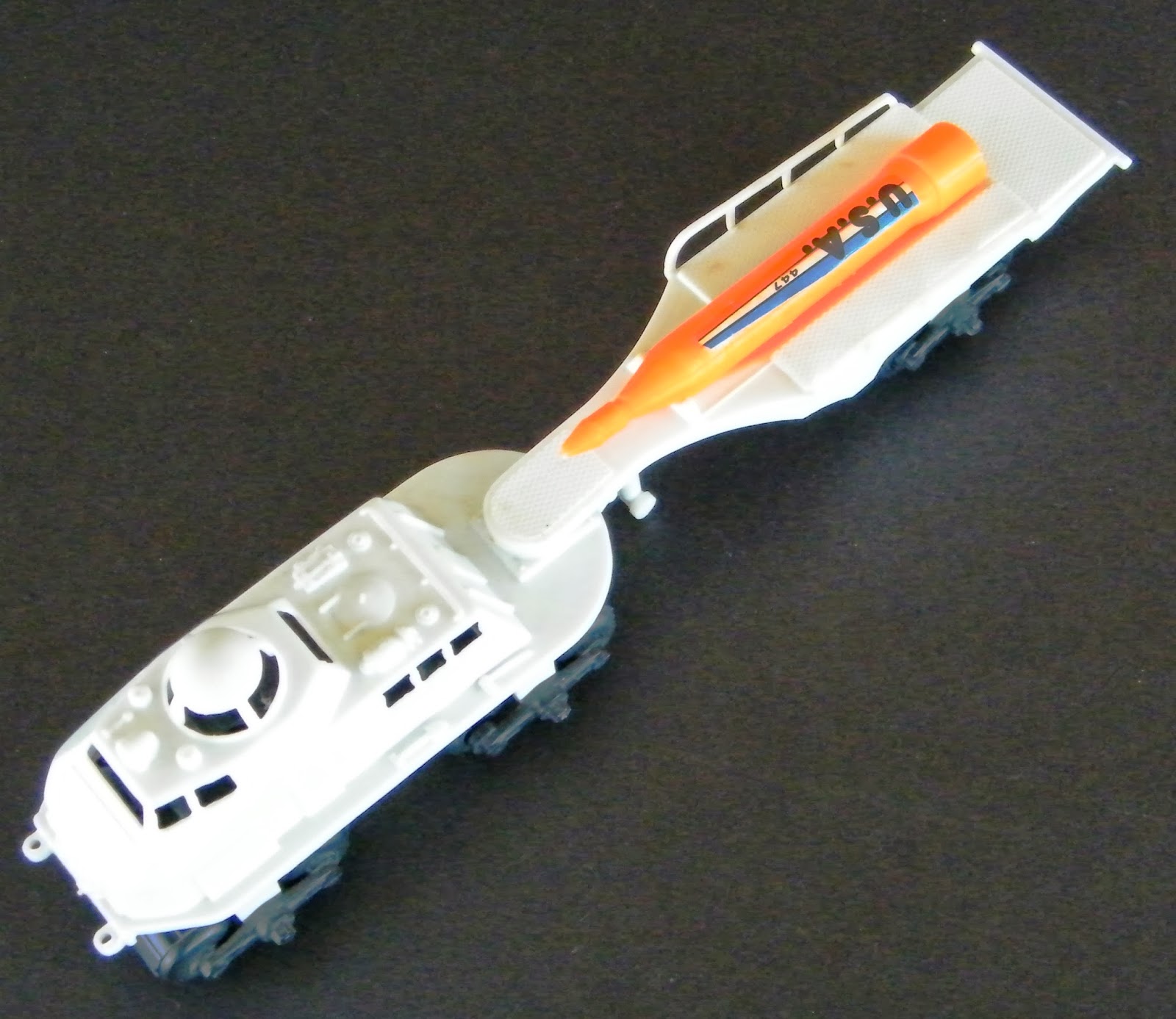 Toys and Stuff: Marx Galaxy Command Playset - Pt 2