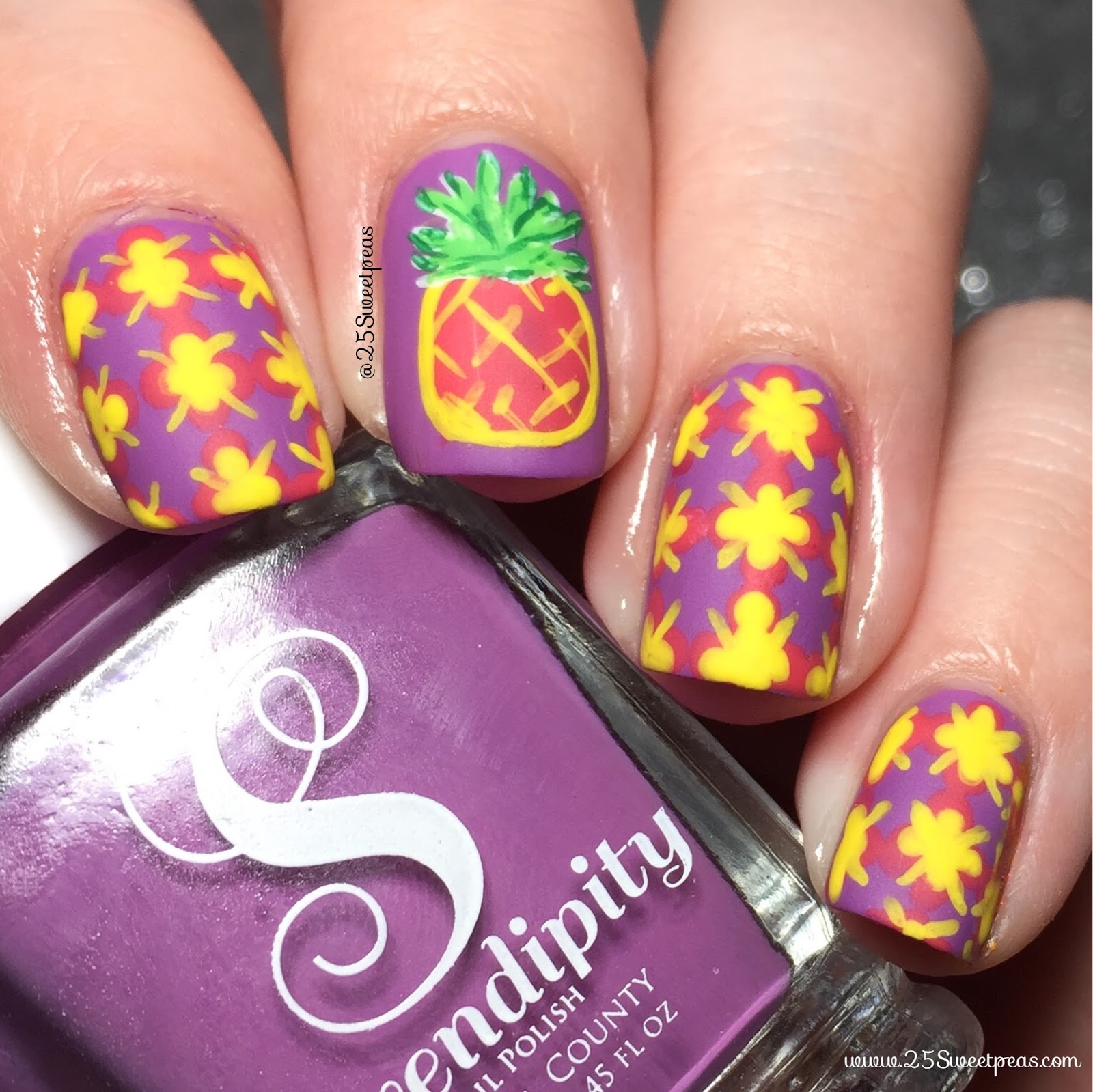 Mediocre Pineapple Nails — 25 Sweetpeas