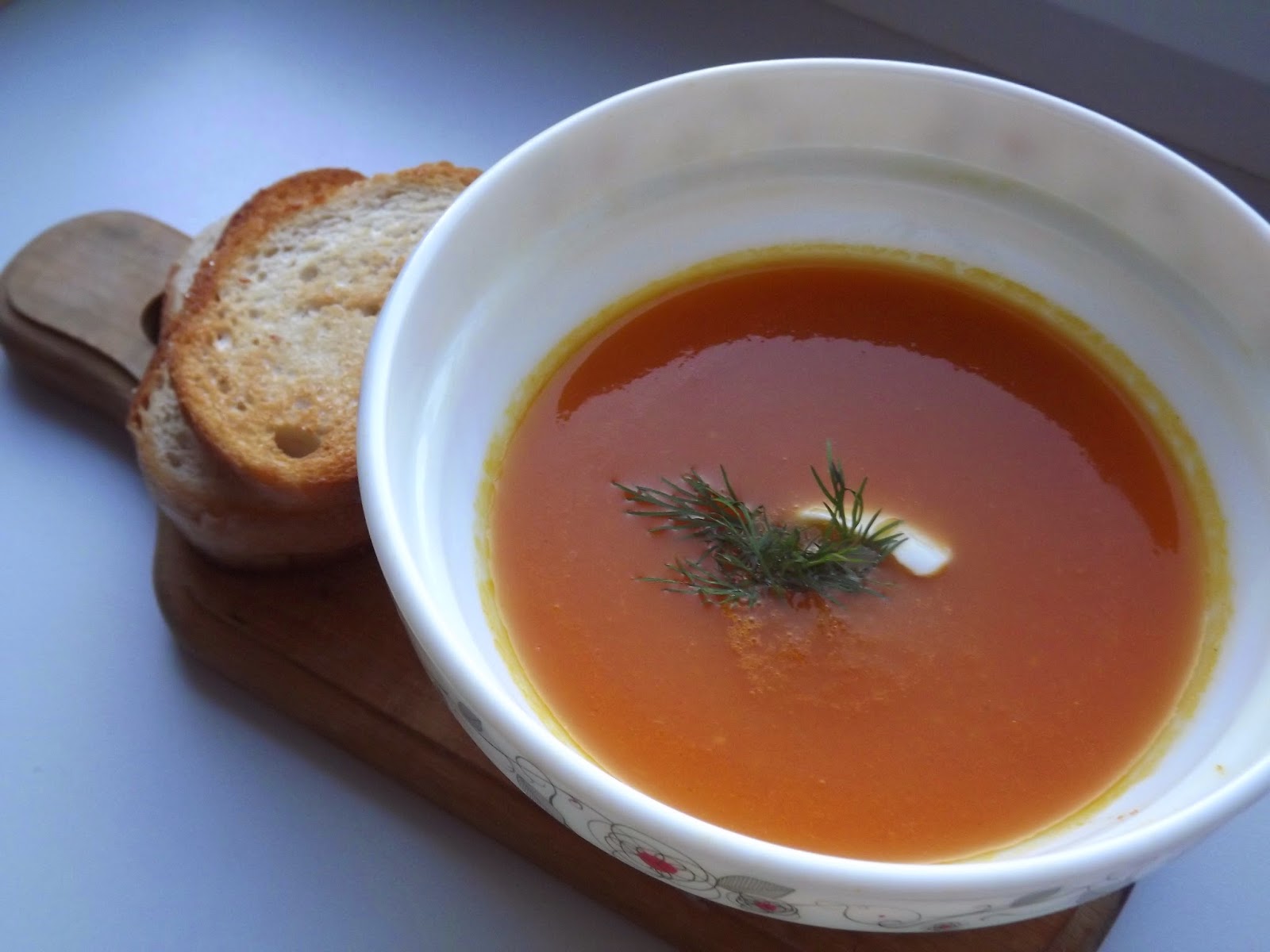 Tep lep -- ir yra!: Trinta morkų ir imbiero sriuba su česnakiniais ...