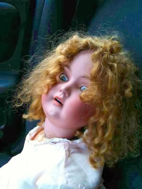 FOTOS MACABRAS #6 - BONECAS ASSUSTADORAS - Cristão Alerta/Apocalipse