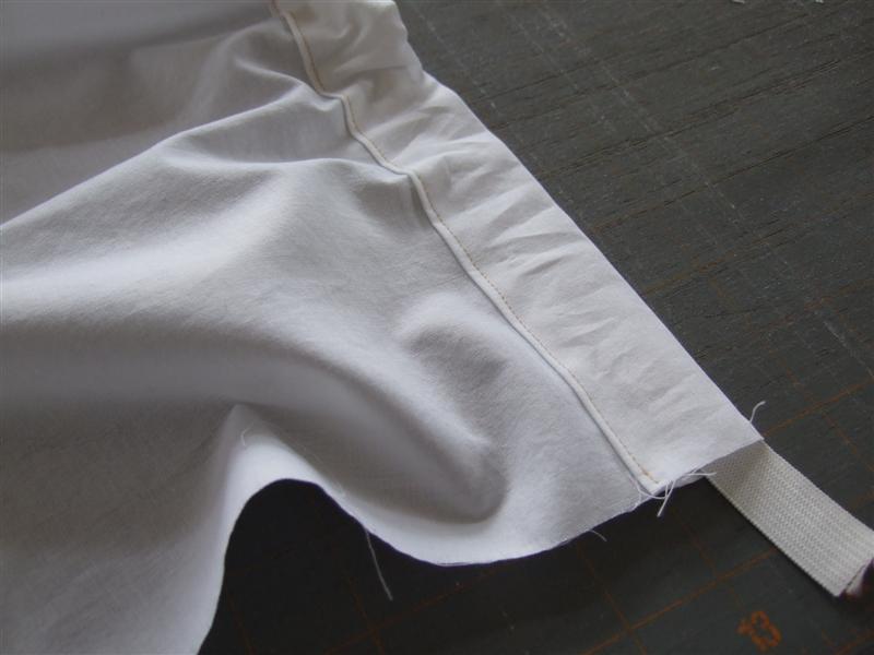 Crafty Sewing & Quilting: October 2011