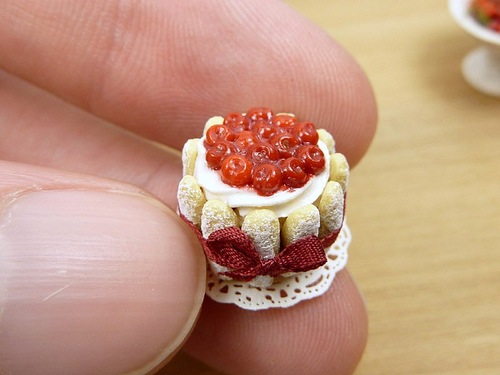 Fashion and Art Trend: Awesome Miniature Food Art