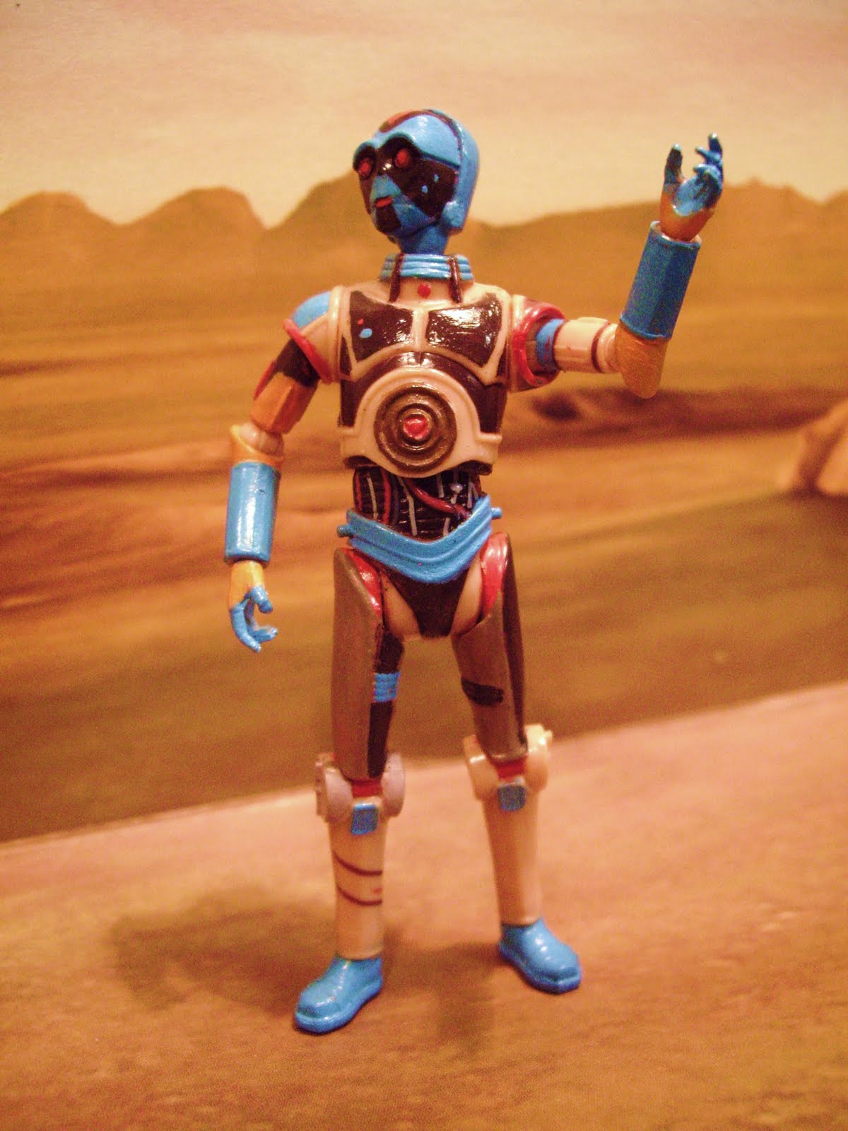 Customs for the Kid: N-5VL SURVIVAL DROID