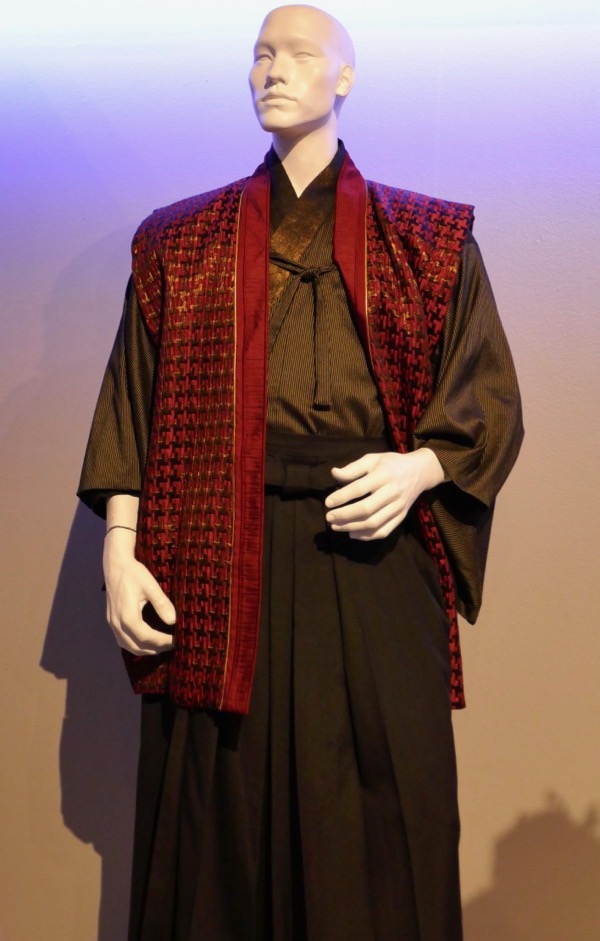 Hollywood Movie Costumes and Props: September 2018 Original film ...