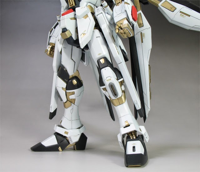 MG 1/100 Strike Freedom Gundam "PG mods" Custom Build