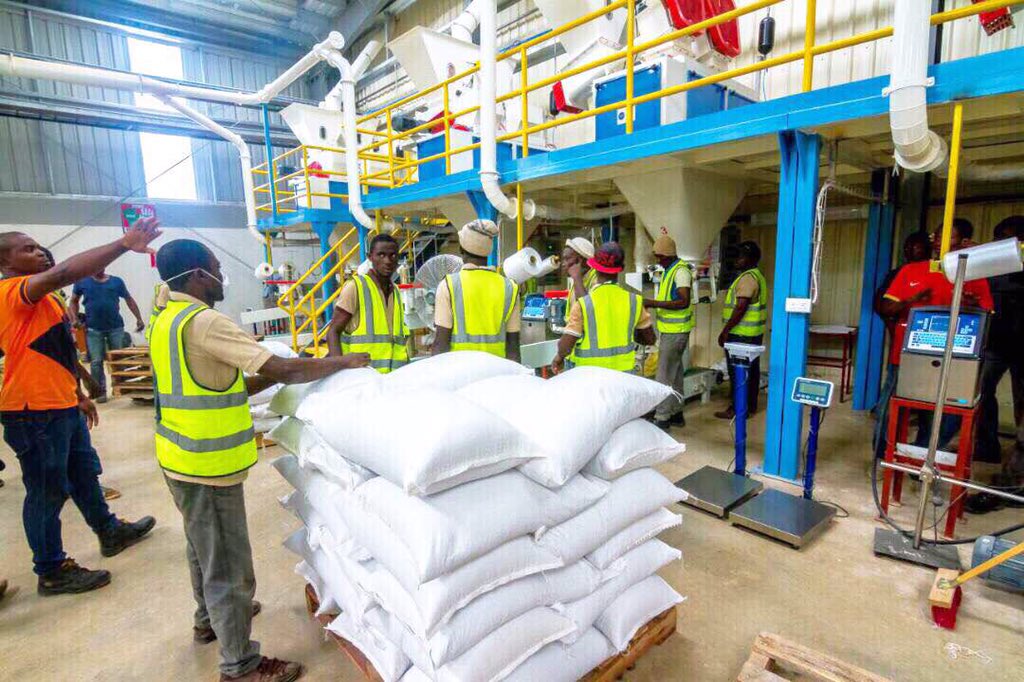 Inside Arewa News: Olam $150m Integrated Feed Mill Hatchery and Breeder ...