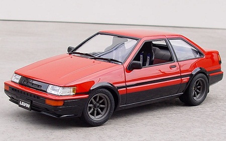 MUSCLE CAR COLLECTION : Retro Car Toyota Corolla Levin (AE86)