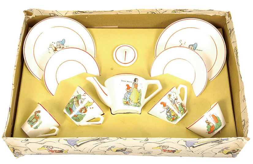 Filmic Light - Snow White Archive: Wadeheath 'Snow White' Tea Sets