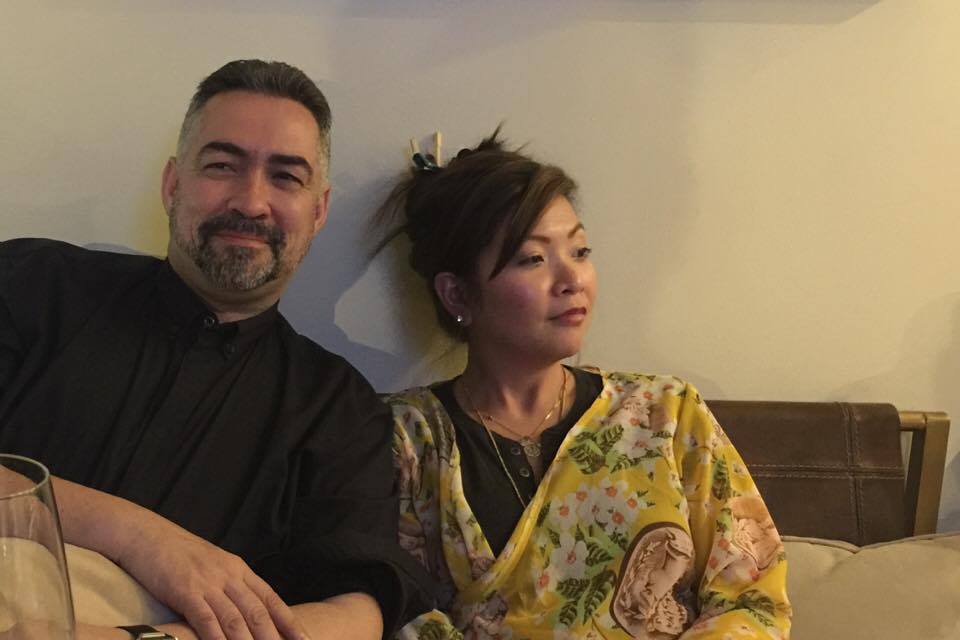 LiViNG on the FLipSiDe