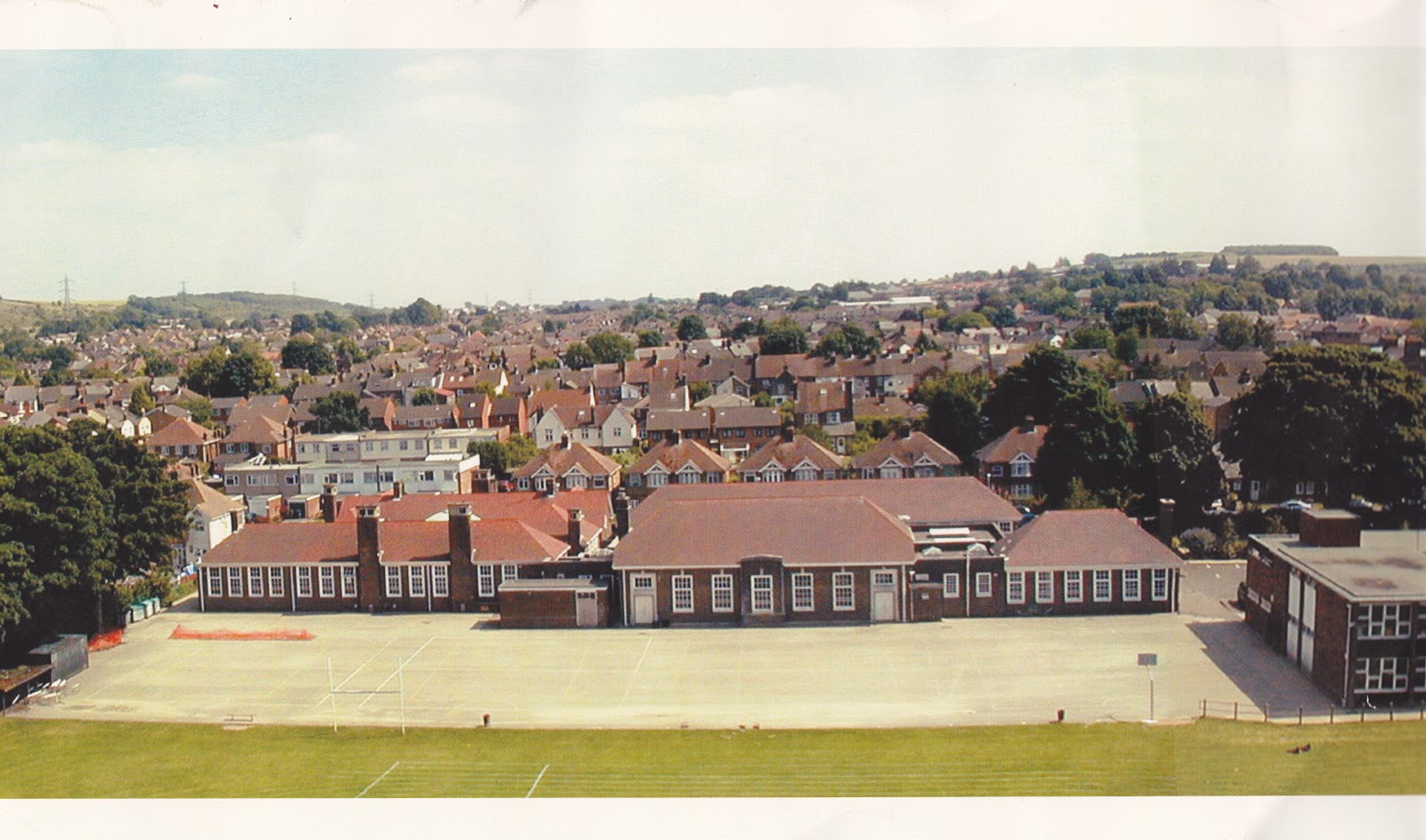 About Dunstable : Priory Middle School ~ Dunstable