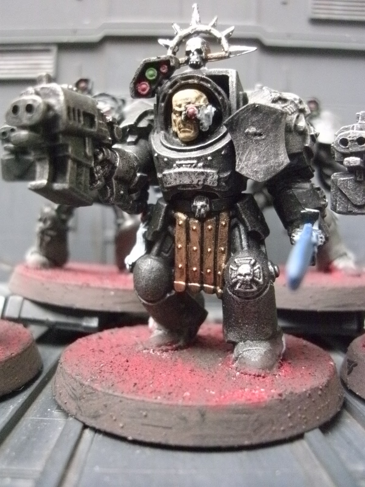Rai's Garage: WH40K Commissions Week 2: Iron Hands Terminators