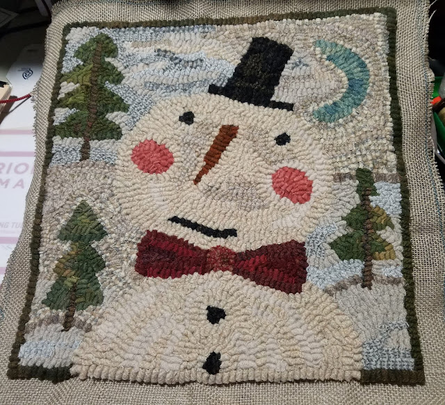 With Hook and Needle: Happy Snowman Swap Rug