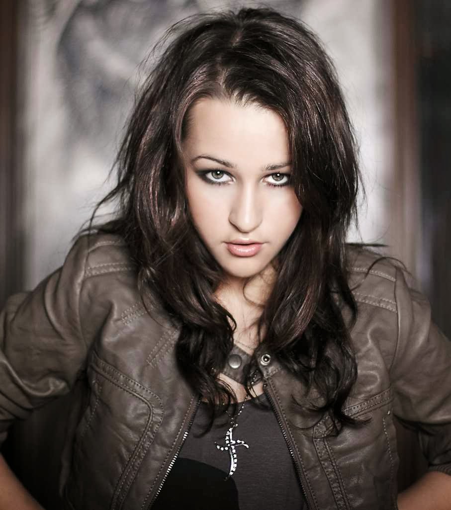 Biografia MARIA ALEXANDRA FLOREA aka MISS MARY - VOCEA care promite ...