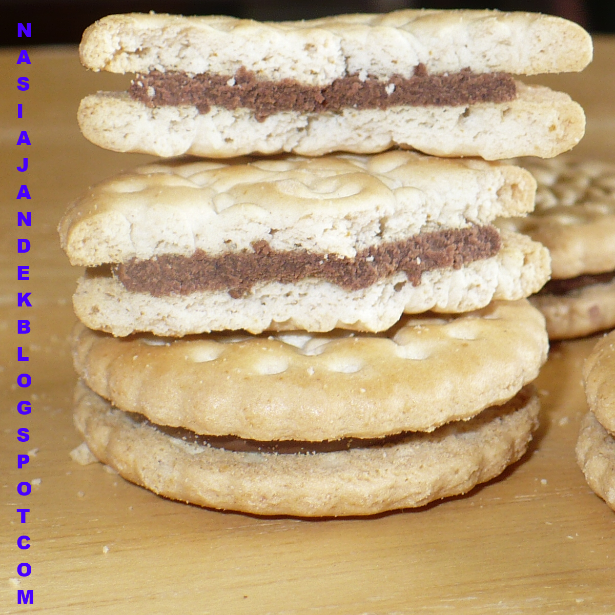 MESÉS NASIK 7.: PRINZEN ROLLE: KAKAÓKRÉMMEL TÖLTÖTT KEKSZ