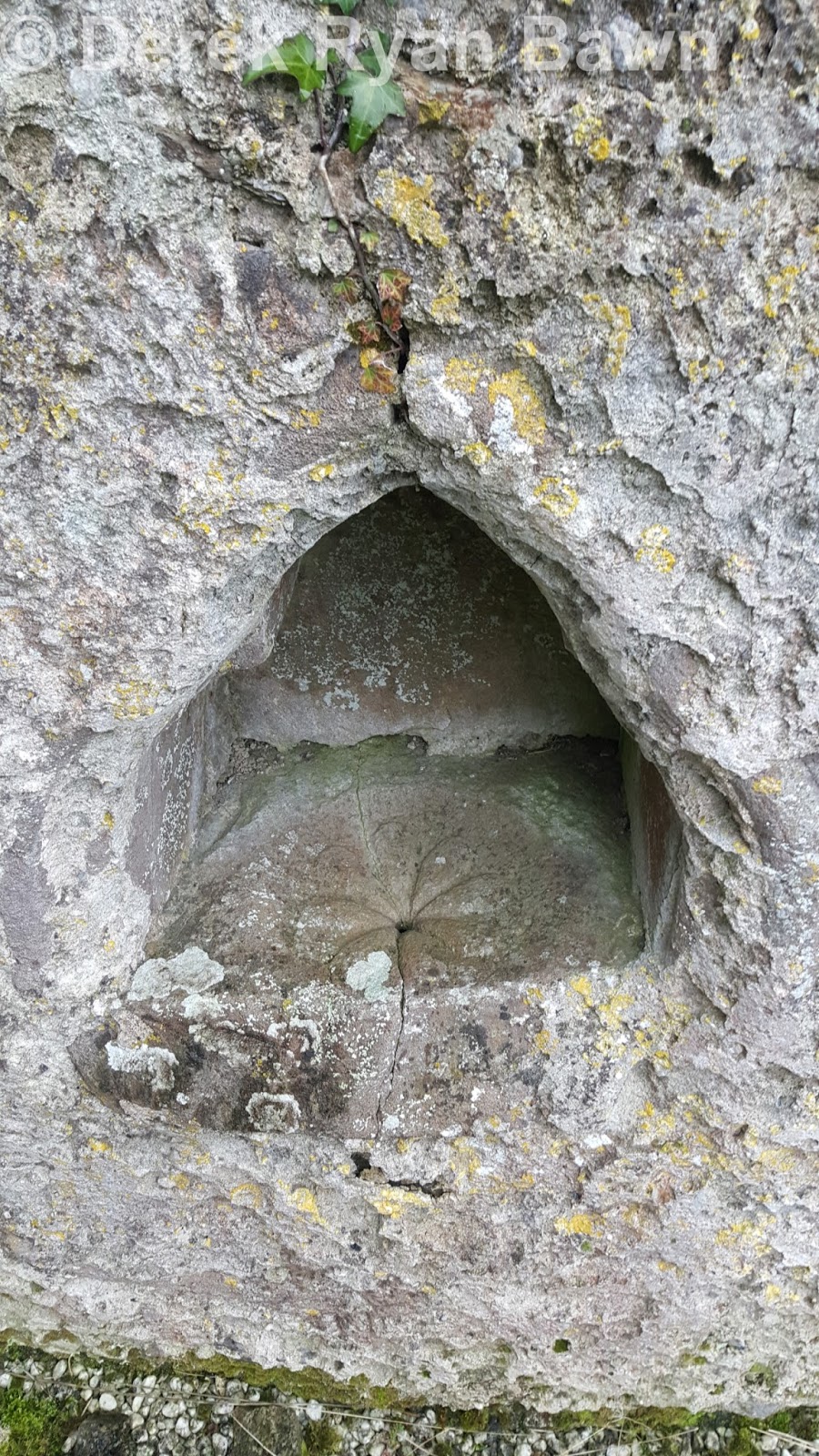 The Tipperary Antiquarian: Sacrarium at Monsea Church