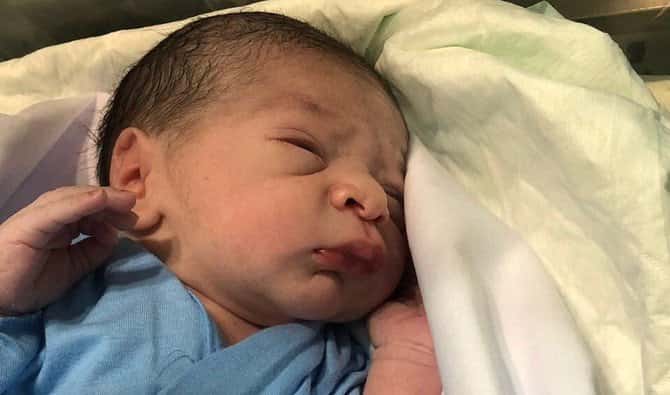 BABY BORN IN ARAFAT HOLY SITE DURING HAJJ 2018