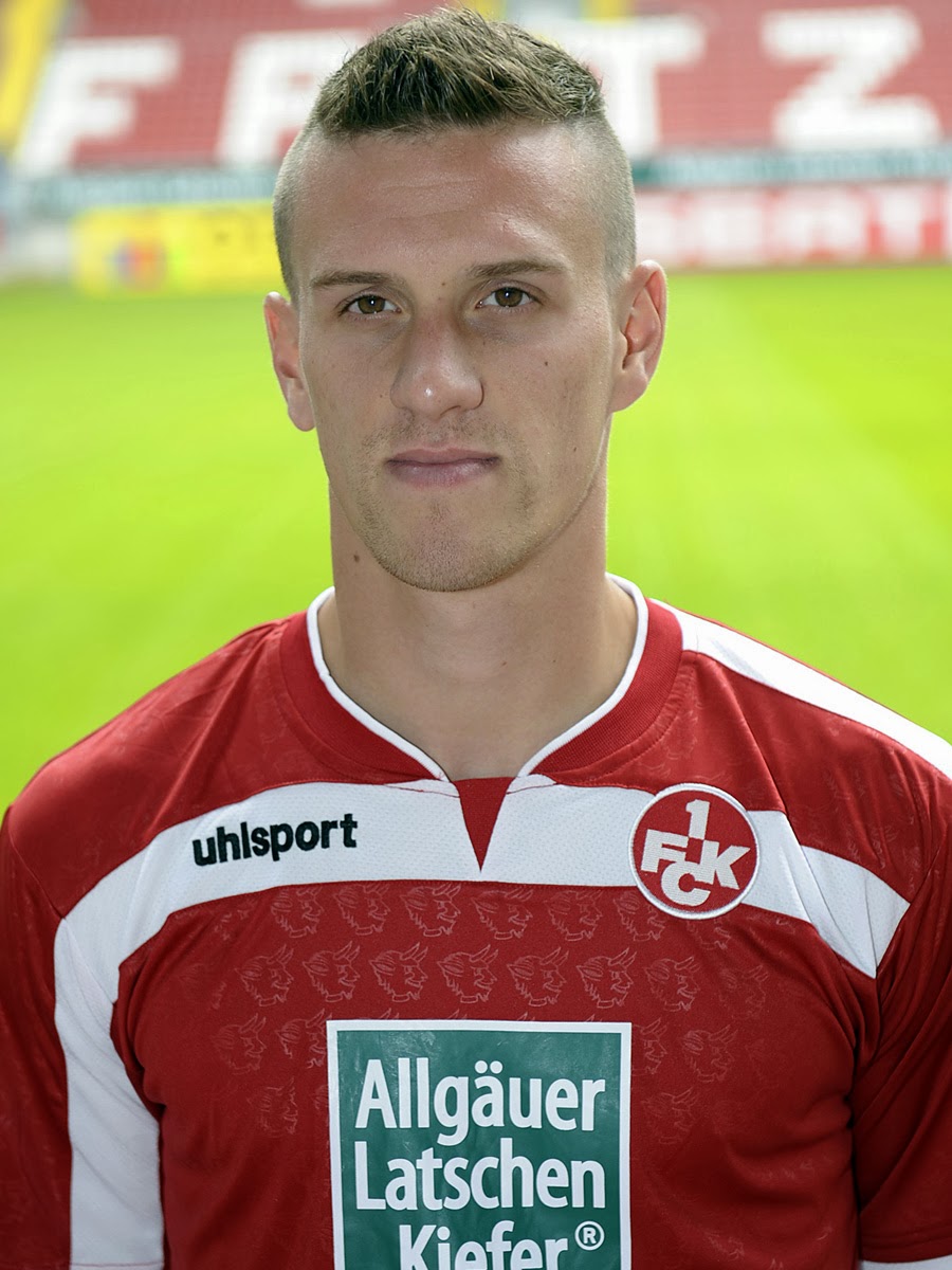 Tommy's Kult(o)ur(en): Simon Zoller: Vom Berger Bolzplatz auf den ...