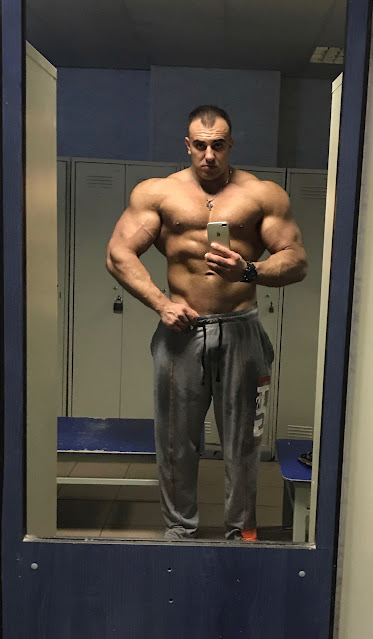 Muscle Lover: Andrey Shmigirilov