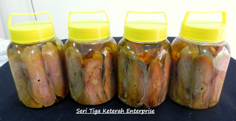 Seri Tiga Keterah Enterprise: Ikan Tenggiri Jeruk (Botol Kecil)