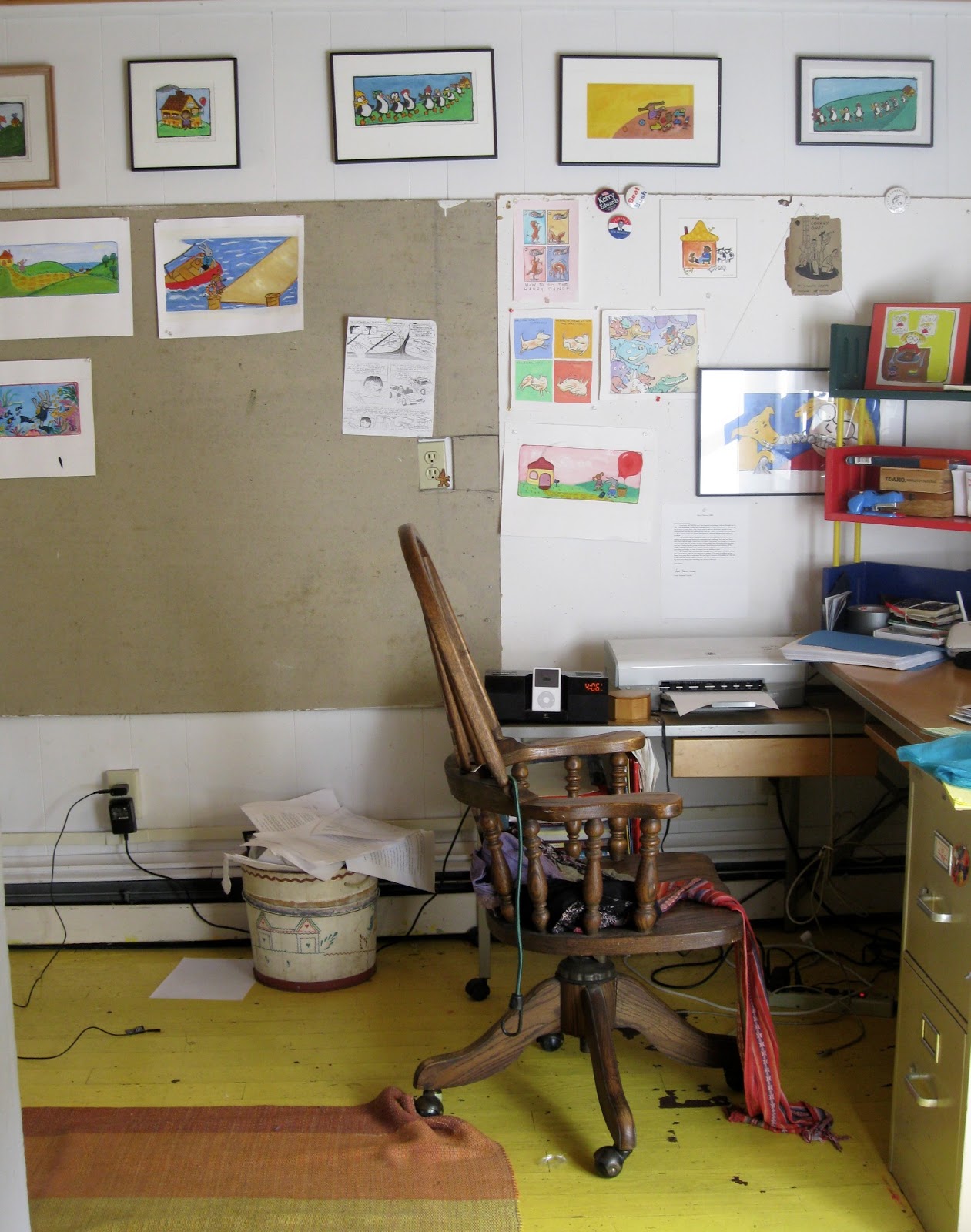A Peek at the Creative Space of Lisa Jahn-Clough - Jennifer Chambliss ...