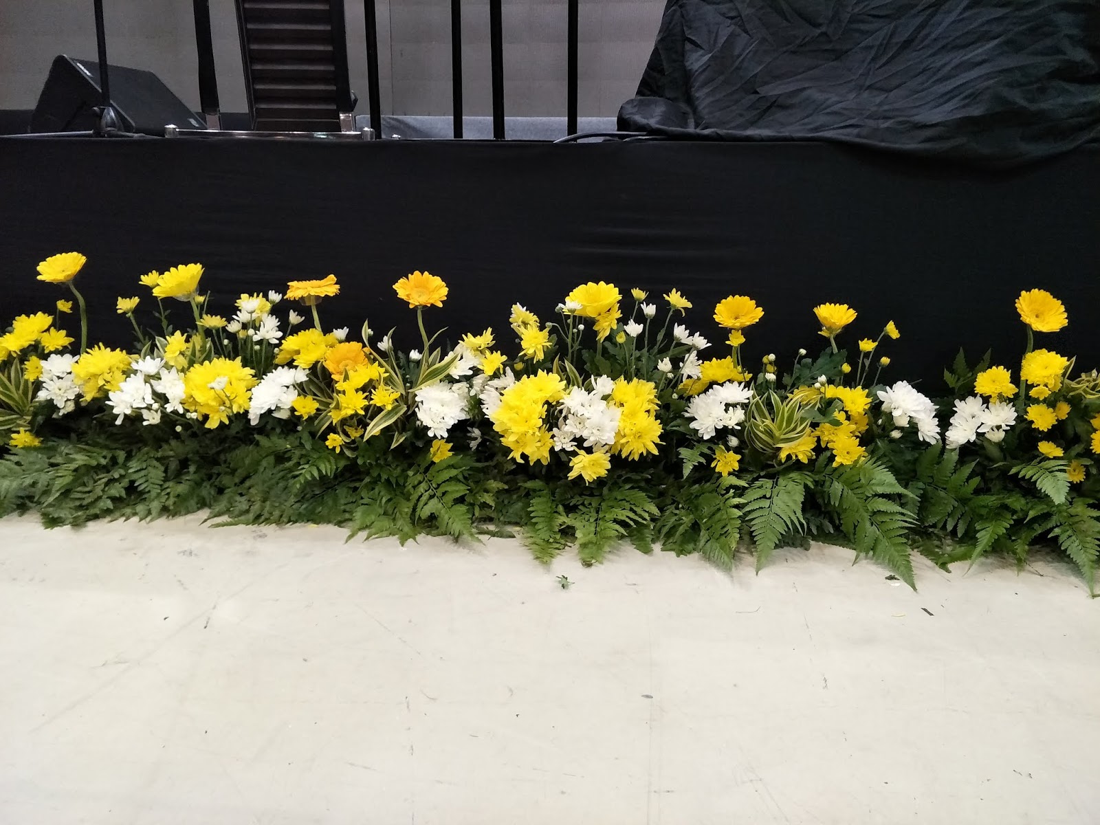 PETALS2U FLORIST & GIFTS: HIASAN BUNGA PENTAS KORPORAT