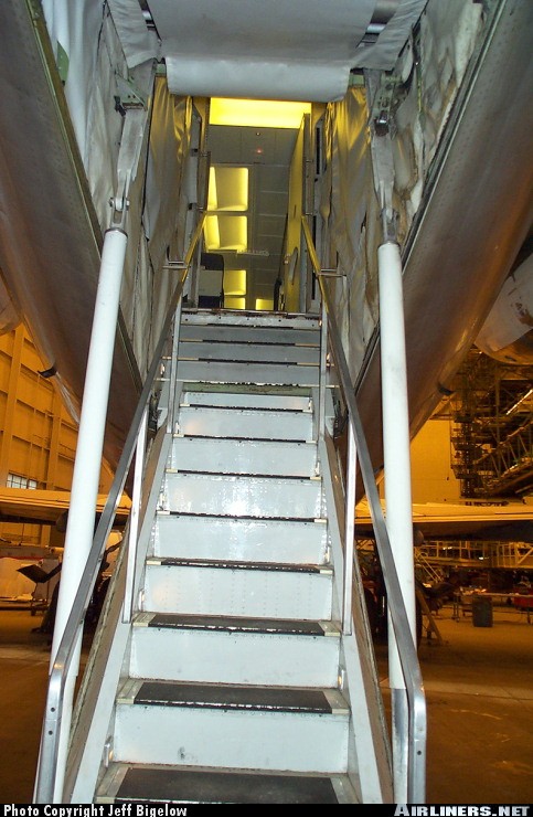 Charles Ryan's Flying Adventure: Tribute To The Boeing 727: My First ...