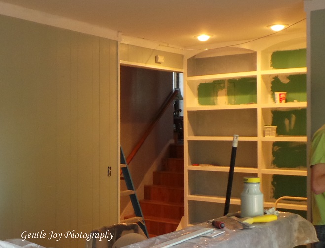 Gentle Joy Homemaker: Family Room Project-Paint Change