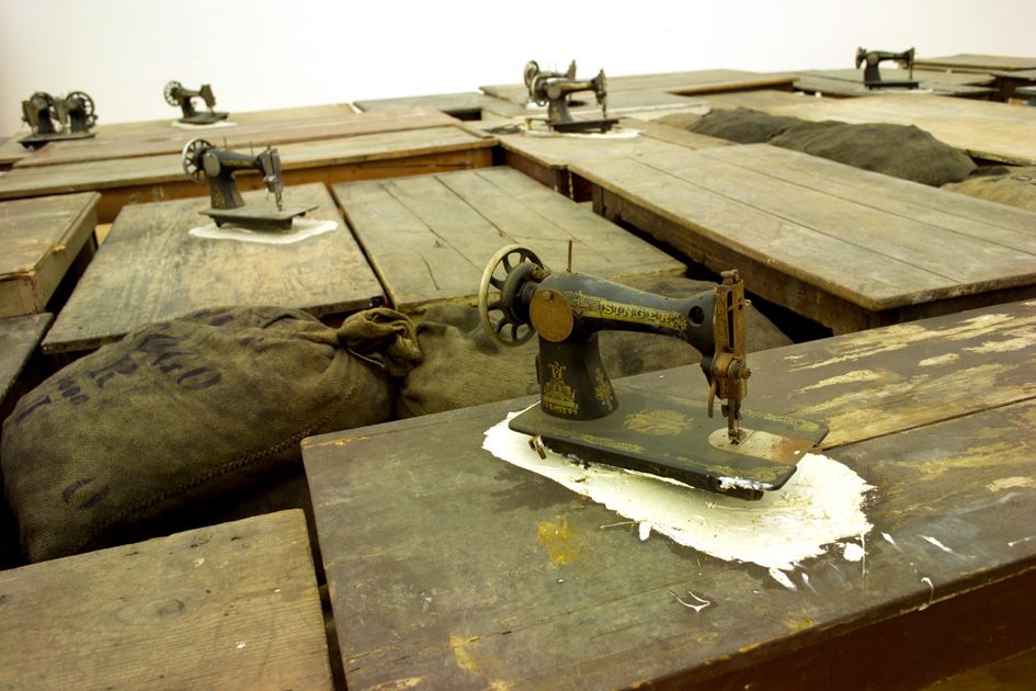 Arte Contemporânea - Arte Povera | Arte e Design no Passado