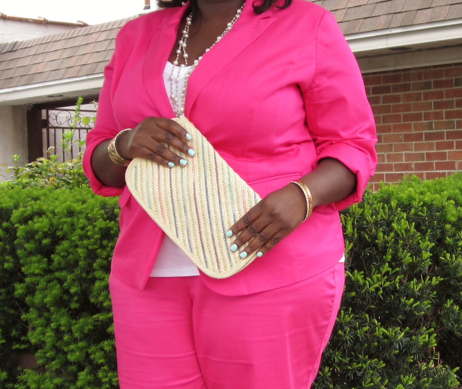 STYLE JOURNEY: THE BRIGHT COLORED SUIT - Stylish Curves