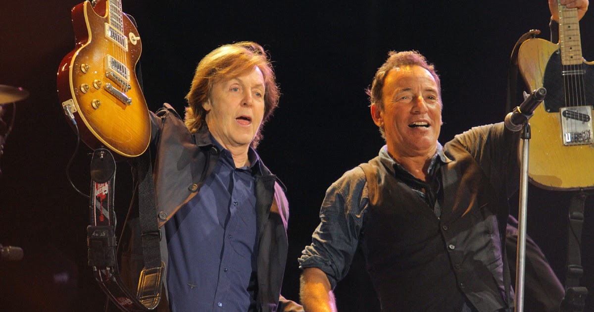 BEATLES MAGAZINE: BRUCE SPRINGSTEEN REVEALS HIS “Desert Island Discs ...
