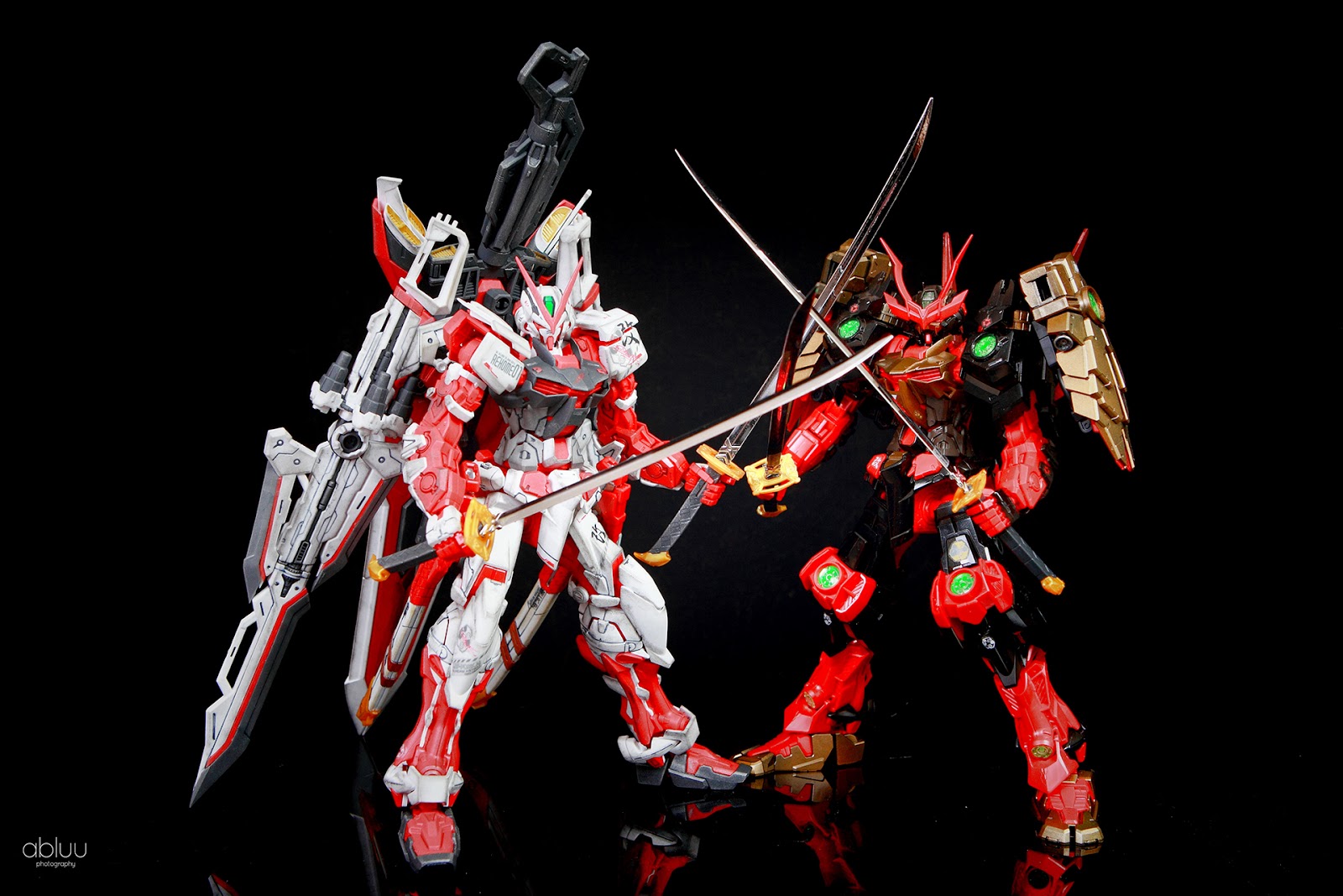 MG 1/100 Gundam Astray Red Frame Kai with 2 Caletvwlch Swords Custom Build