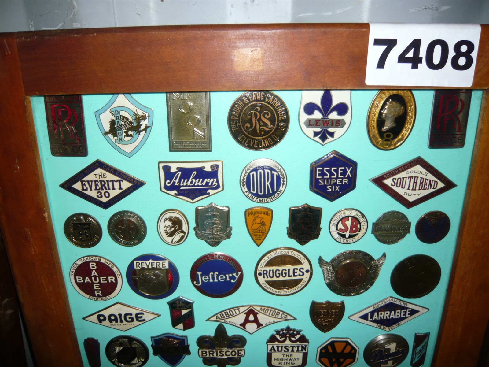 RadiatorEmblems: Lee Roy Hartung collection Chicago