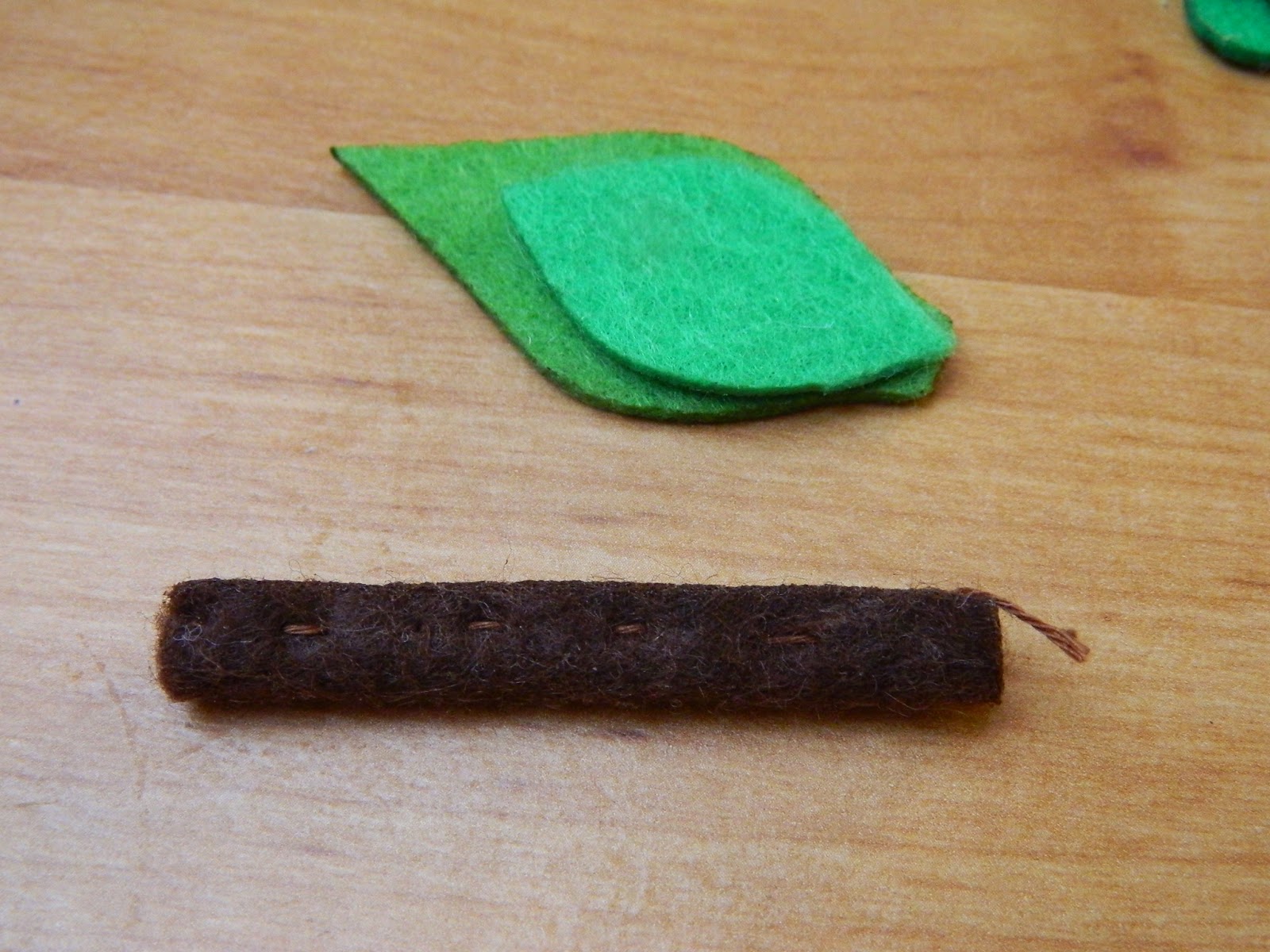 Tvoření od IVETULE: Filcová hruška - návod