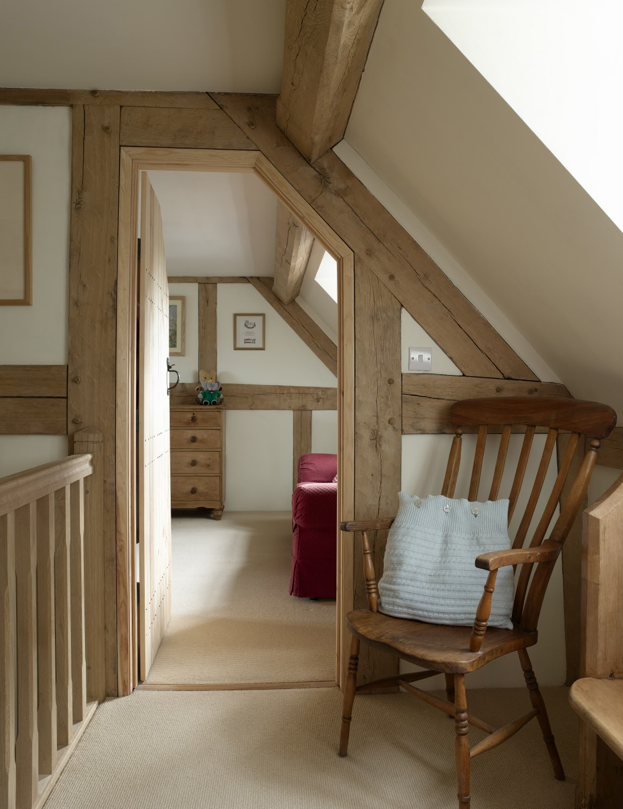 from little acorns.........: A lovely oak framed cottage