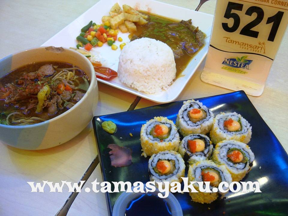 Taman Sari Foodcourt, Plaza Ambarrukmo - Wisata dan Kuliner