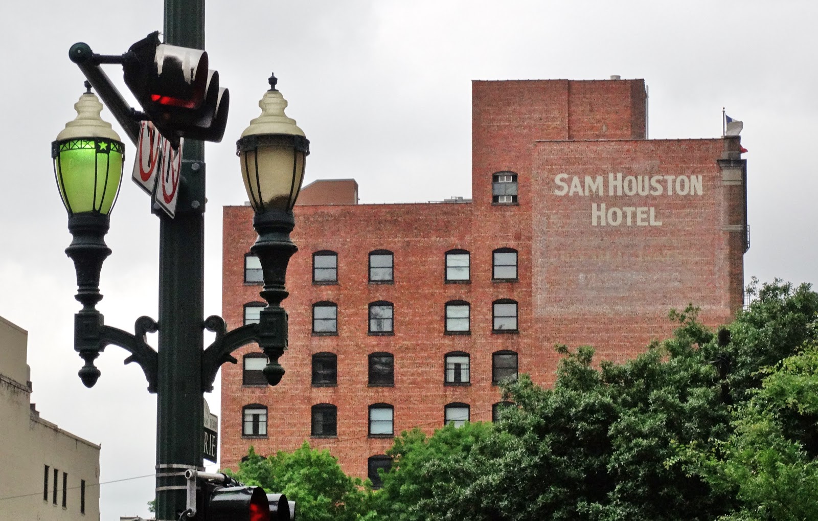 Houston in Pics: Red-brick Sam Houston Hotel