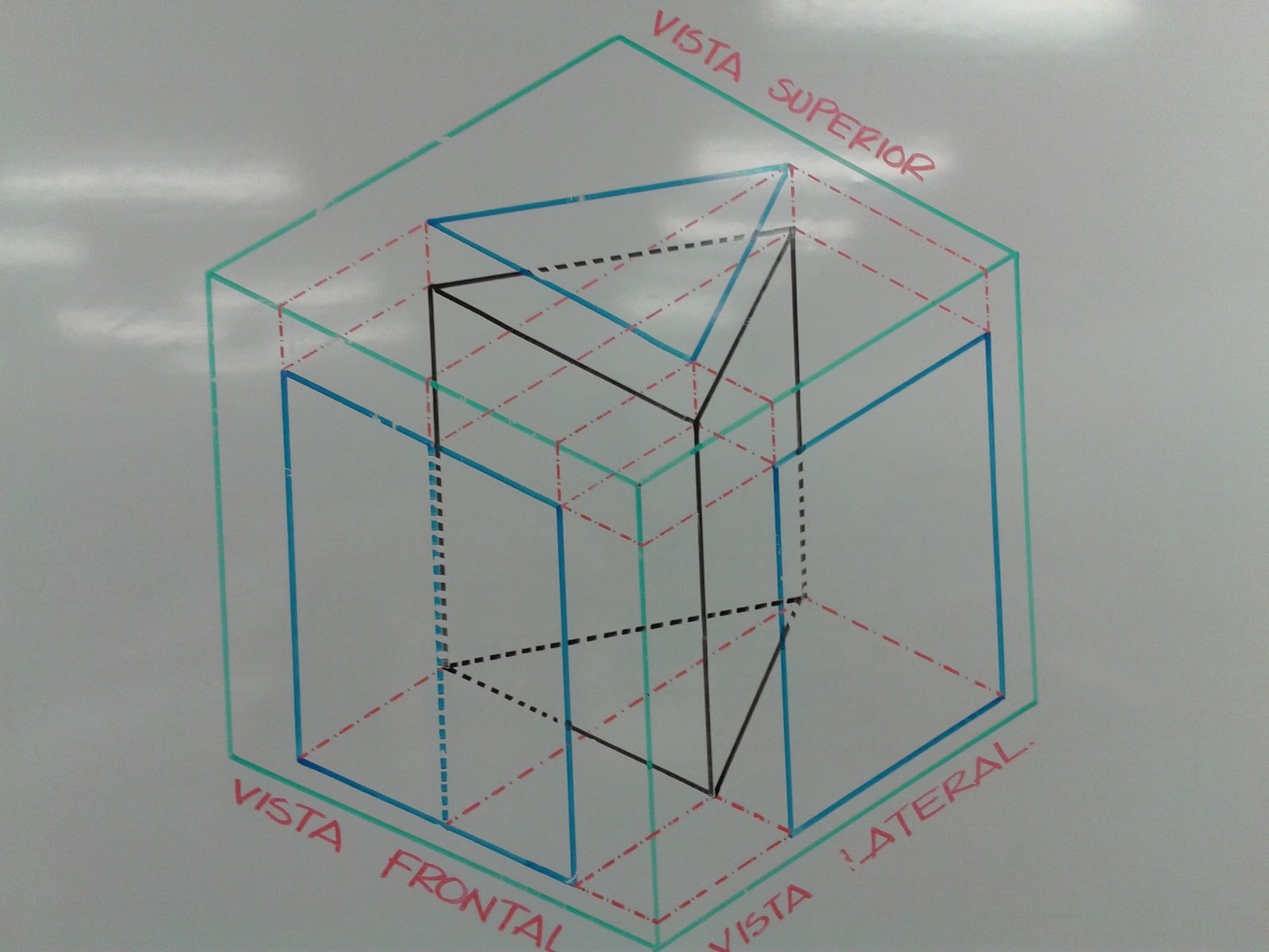 Dibujo Tecnico: (PRISMA TRIANGULAR)