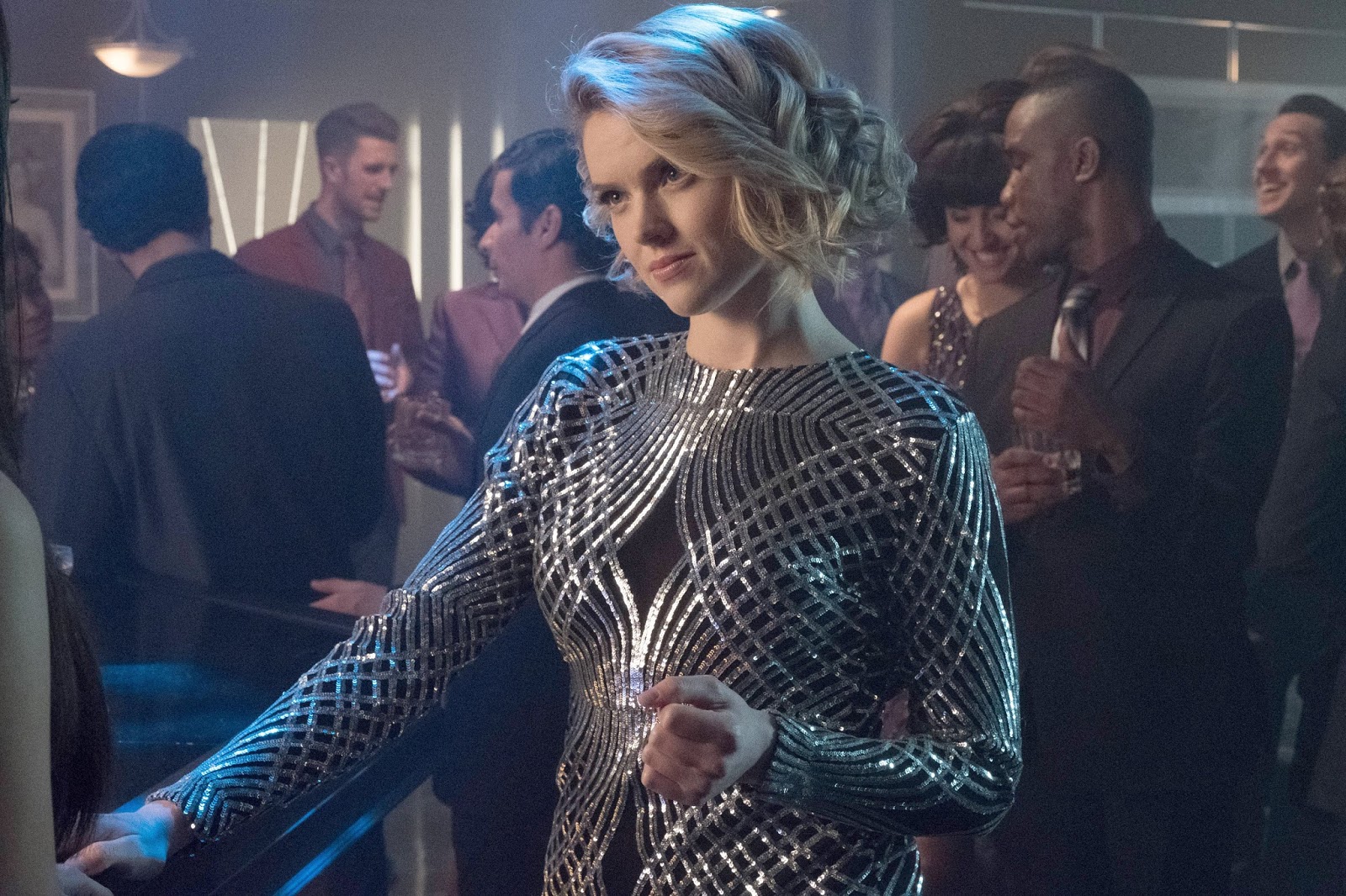 SNEAK PEEK : "Gotham - "Heroes Rise: The Primal Riddle"