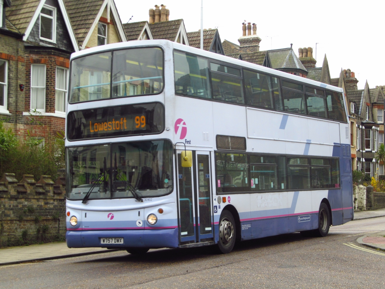 East Norfolk (and East Suffolk!) Bus Blog: Another Lowestoft Arrival