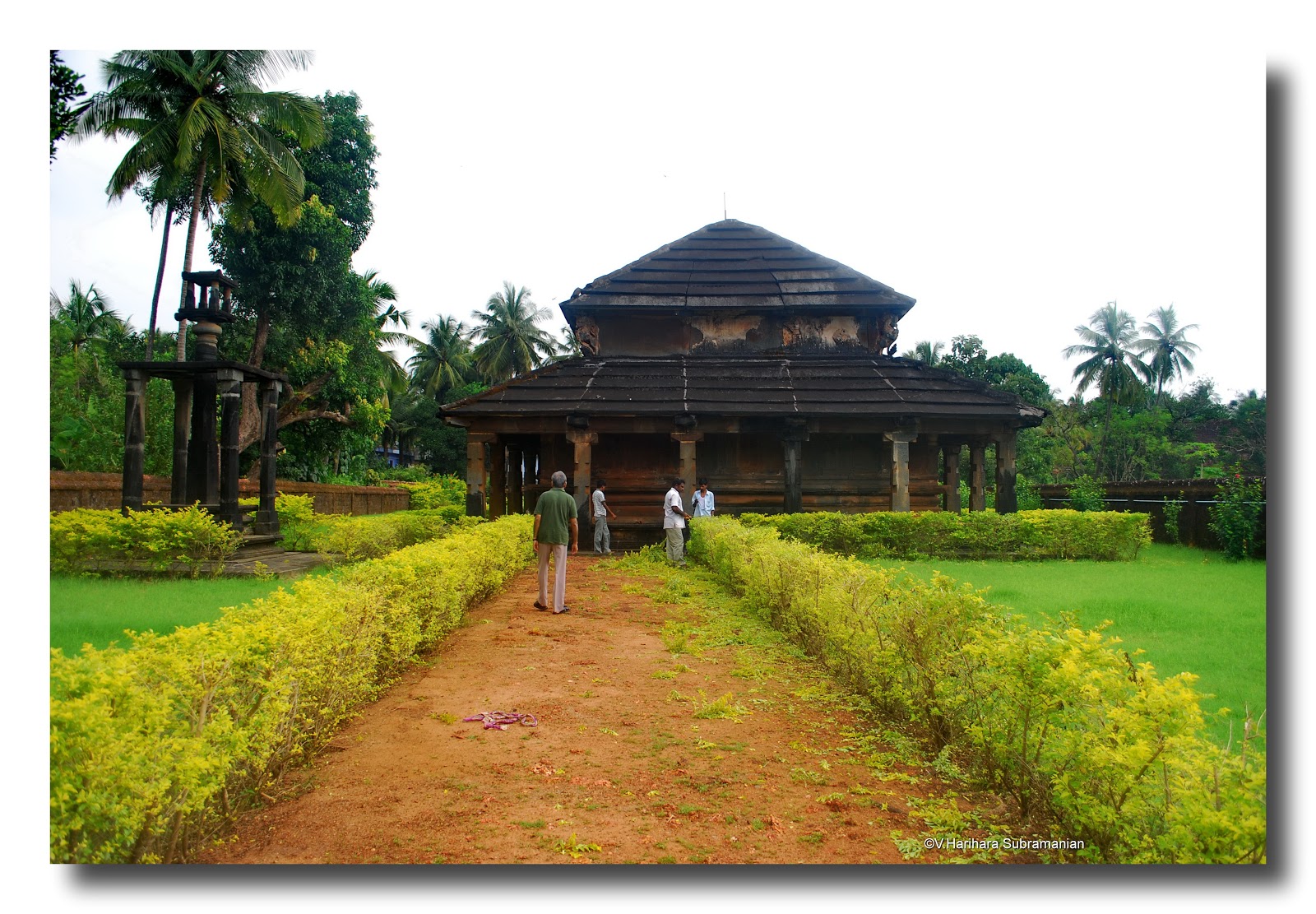 Stories in Stone: 16th Century Jain Temples of Bhatkal.