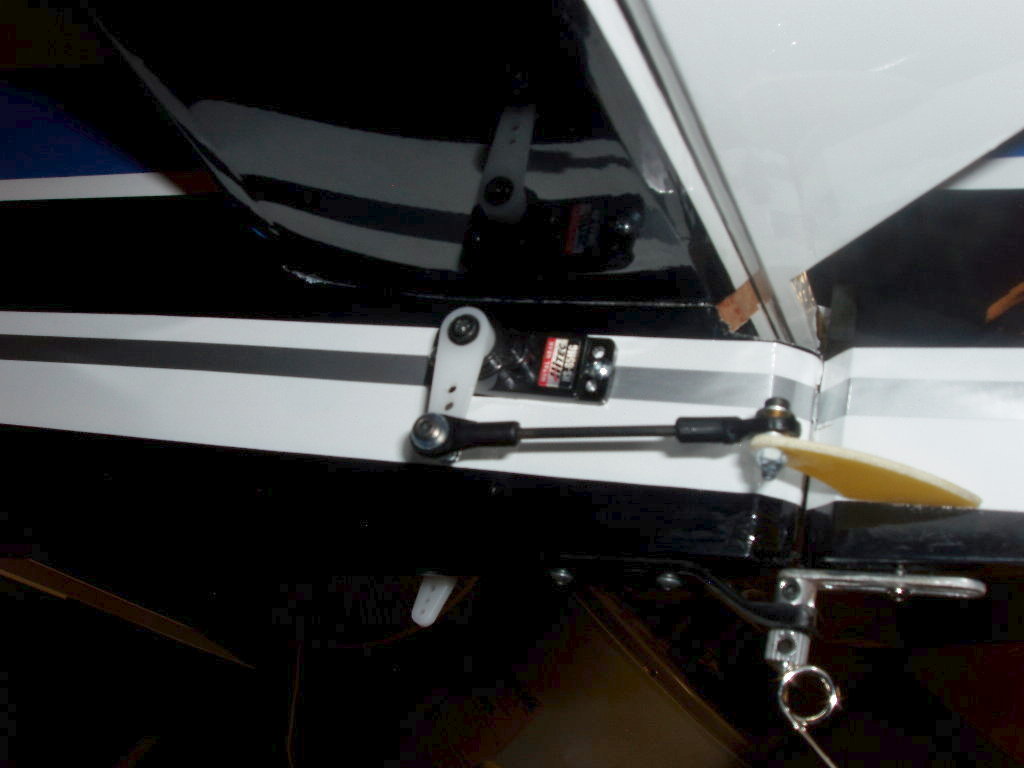 Extreme Aviation: Sport Flying The EXTREME FLIGHT Extra EXP