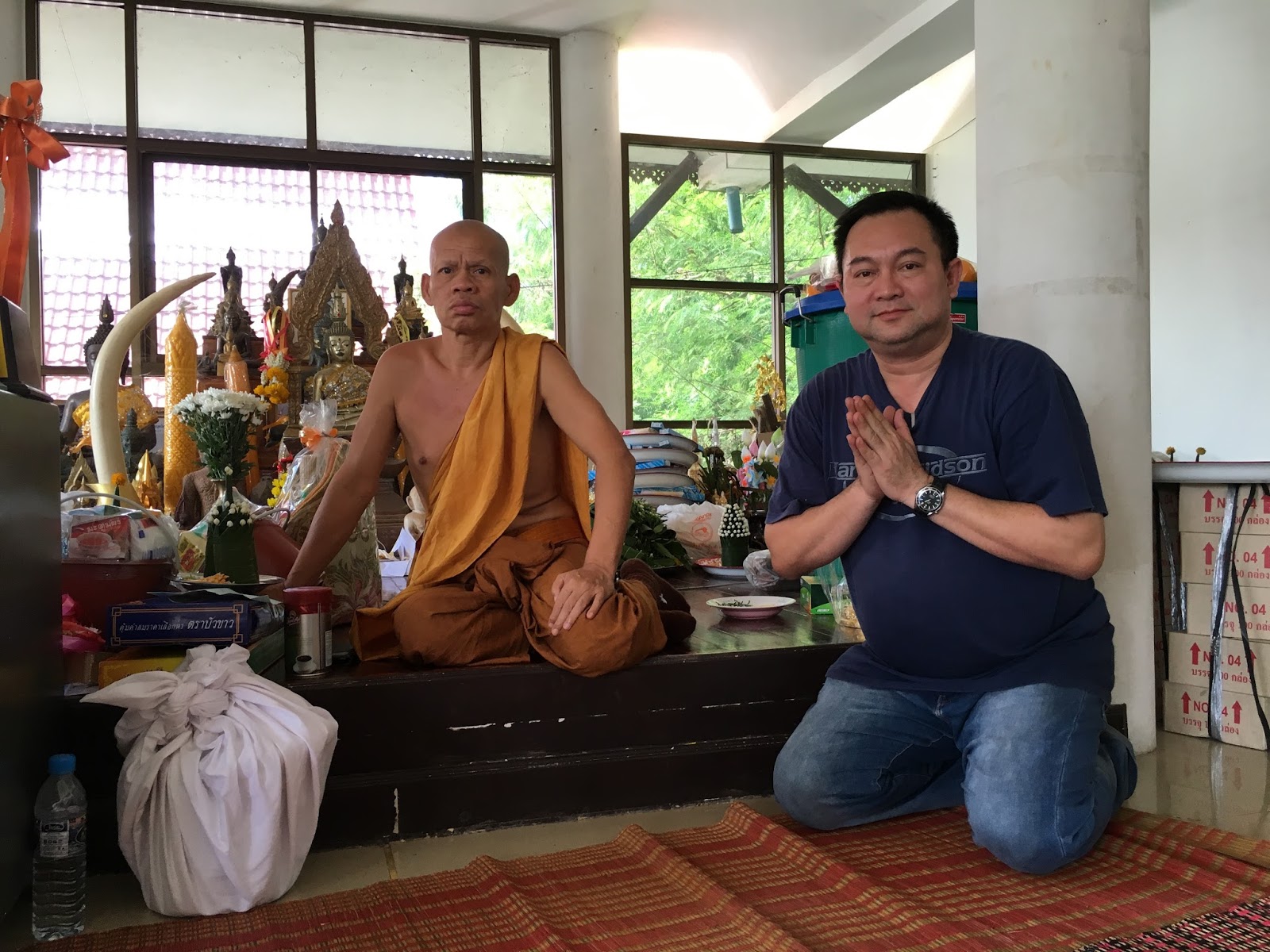 Moggallana Amulets: LP Charoen - Phra Kring Gold Version