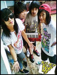 ERICK SCREAMO: BAND EMO/SCREAMO INDONESIA