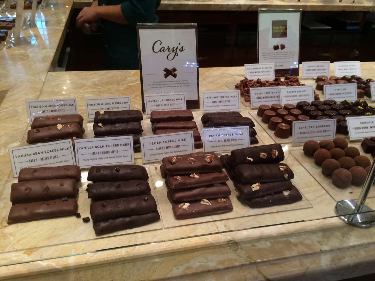 The Pastry Chef's Baking: Cocoa Bella Chocolates