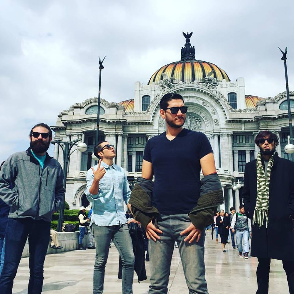 Entrevista a "EL REY" (México) ~ ROCKANBOLESQUE