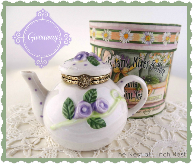 The Nest at Finch Rest: Pretty Purple Tea Time & GIVEAWAY!