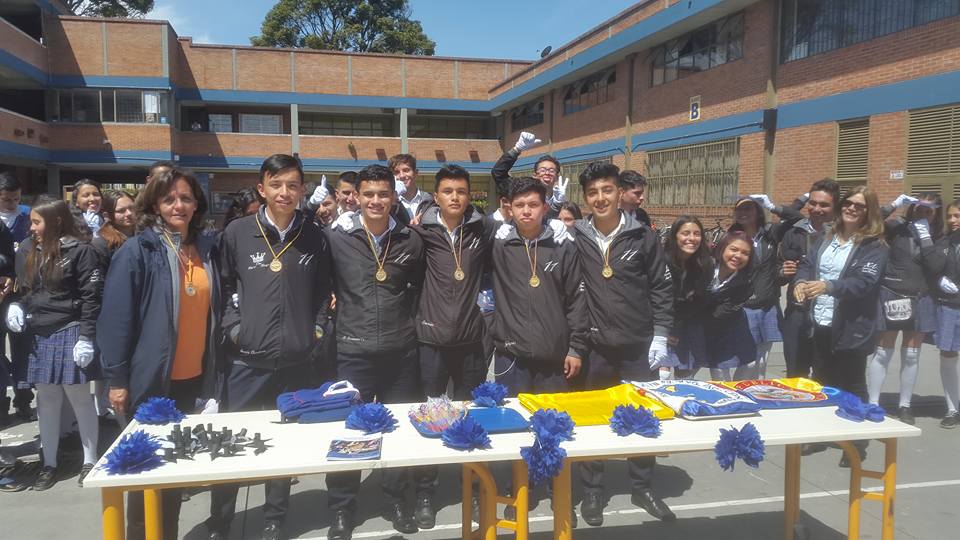 Colegio Garcés Navas: 2013