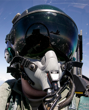 Full Frame: F-16SG? Upgrading Singapore's Fighting Falcons