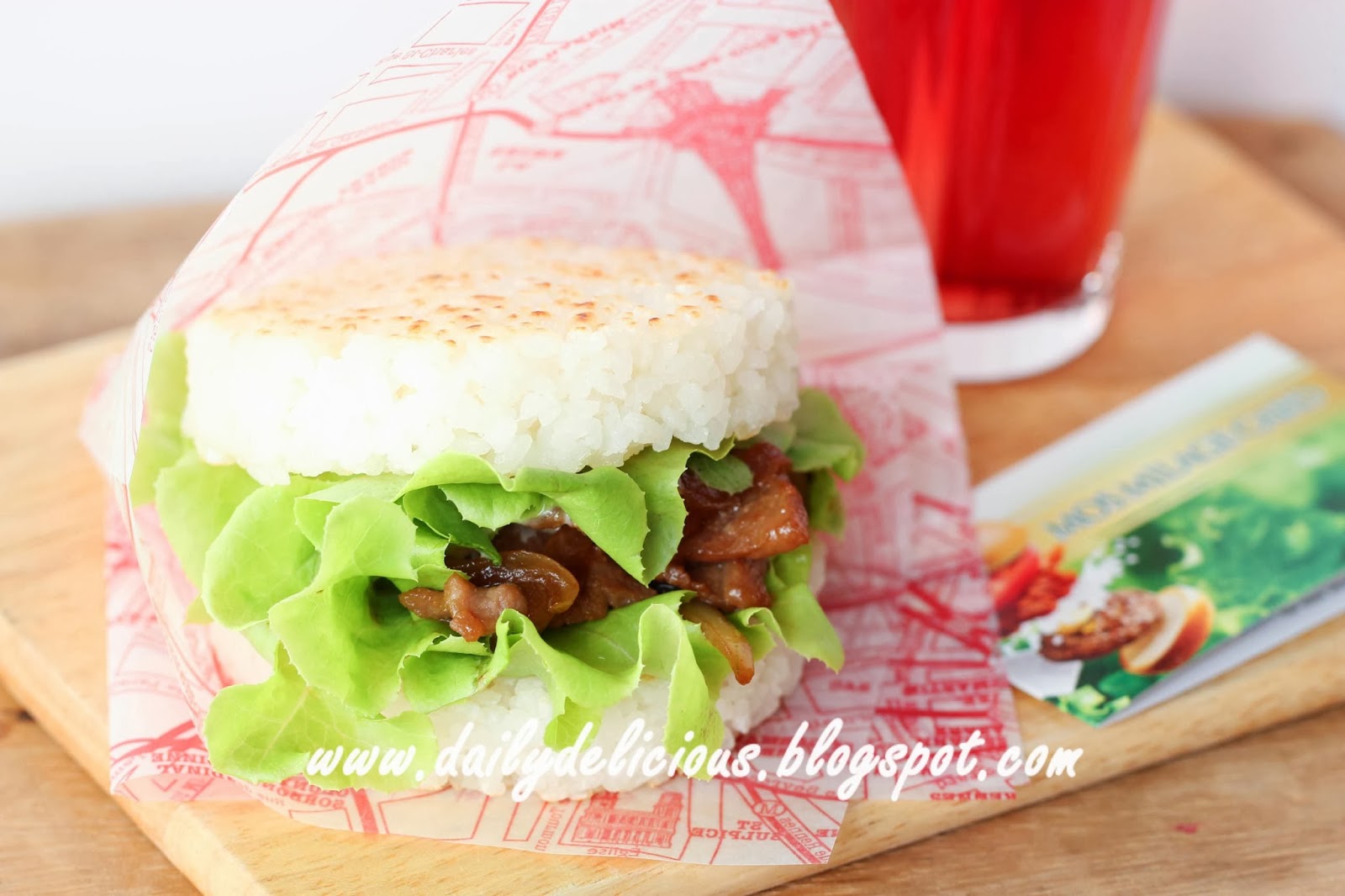 dailydelicious thai: Home Made Mos Burger style burger: Rice burger ...